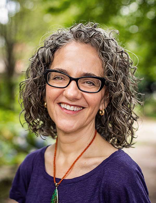 Contact - Lisa Marchiano